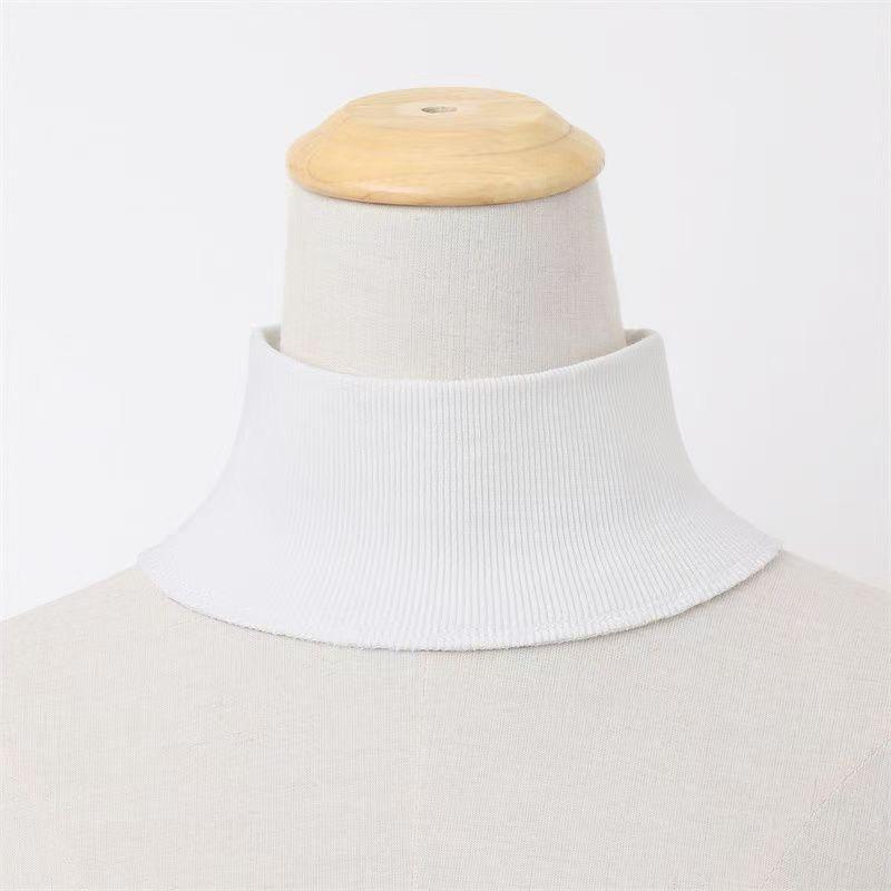 ・対象: 大人・タイプ: プルオーバーパーカー用つけ襟・ネックライン: ハーフハイネック・サイズ: 周囲40cm、高さ7cm・カラー展開: ブラック、ホワイト、アプリコット、ダークグレー、ライトグレー、レッド、ピンク、ワインレッド、オレンジ...