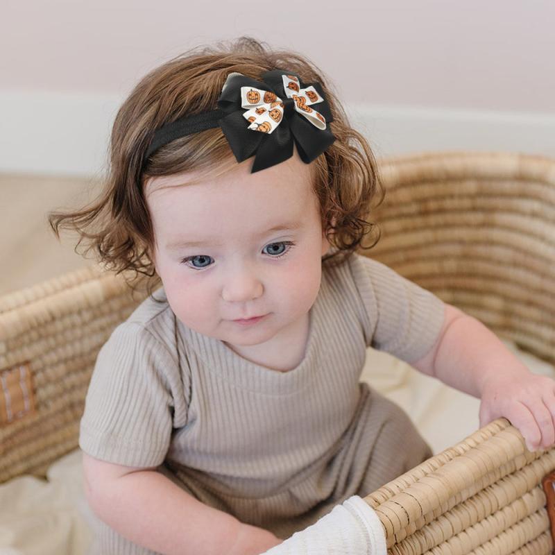 ・カテゴリ: ヘアアクセサリー・タイプ: ヘアバンド、ヘアクリップ・対象: 子供、乳幼児・対象年齢: 0歳〜10歳・素材: グログランリボン・: リボン・モチーフ: カボチャ、コウモリ、ゴースト・スタイル: 欧米風・製法: ハンドメイド・テ...