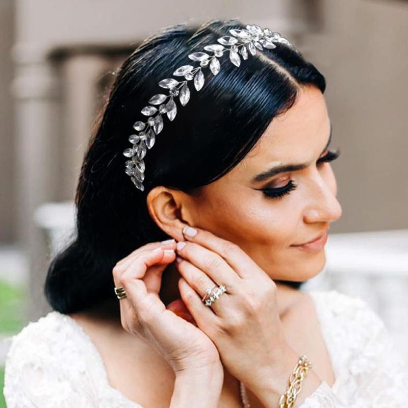 ・カテゴリ: ヘアアクセサリー・タイプ: カチューシャ、ヘアバンド・スタイル: 欧米風・素材: クリスタル・対象: レディース・: ウェーブ・推奨シーン: 結婚式、旅行の記念品、福利厚生・カラー: シルバー・ディテール: 折りたたみ可能、立体装飾