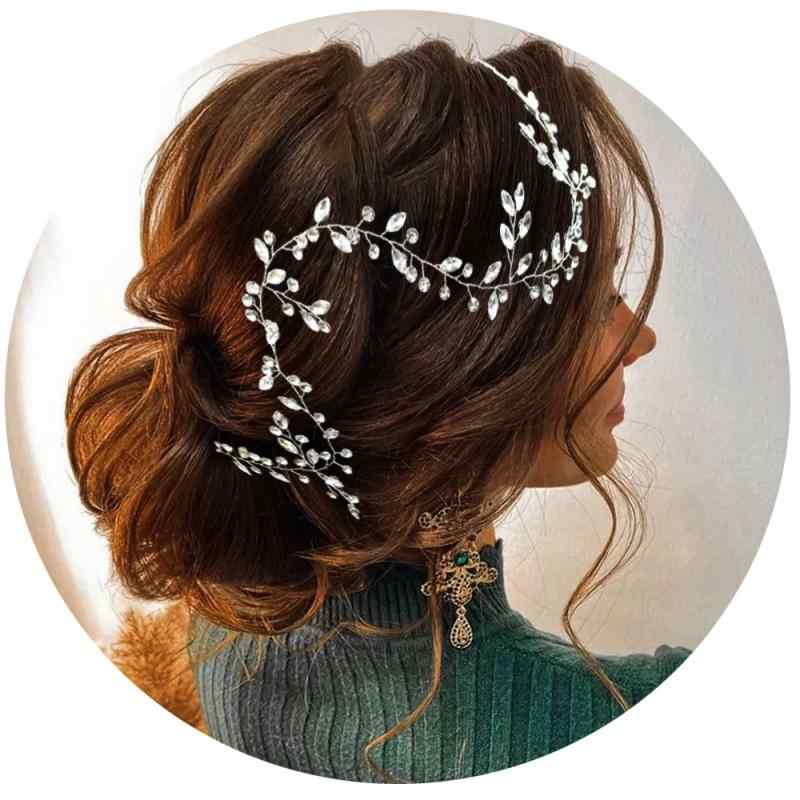 ・カテゴリ: カチューシャ、ヘアバンド・対象: レディース・スタイル: 欧米風・素材: クリスタル・: ウェーブ・推奨シーン: 結婚式、旅行の記念・カラー展開: シルバー、ゴールド・特徴: 折りたたみ可能、立体装飾