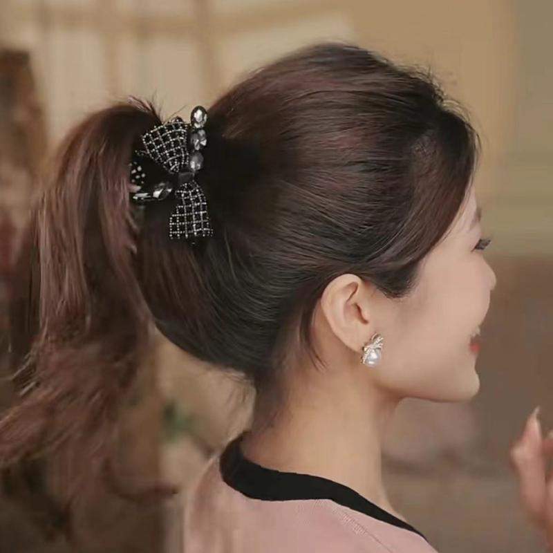 ・素材: ラインストーン・スタイル: 韓国・加工: ハンドメイド・ヘアクリップの種類: バンスクリップ・: リボン・対象: レディース・カラー展開: ブラック（8cm）、ブラック（11cm）・カテゴリ: ヘアアクセサリー