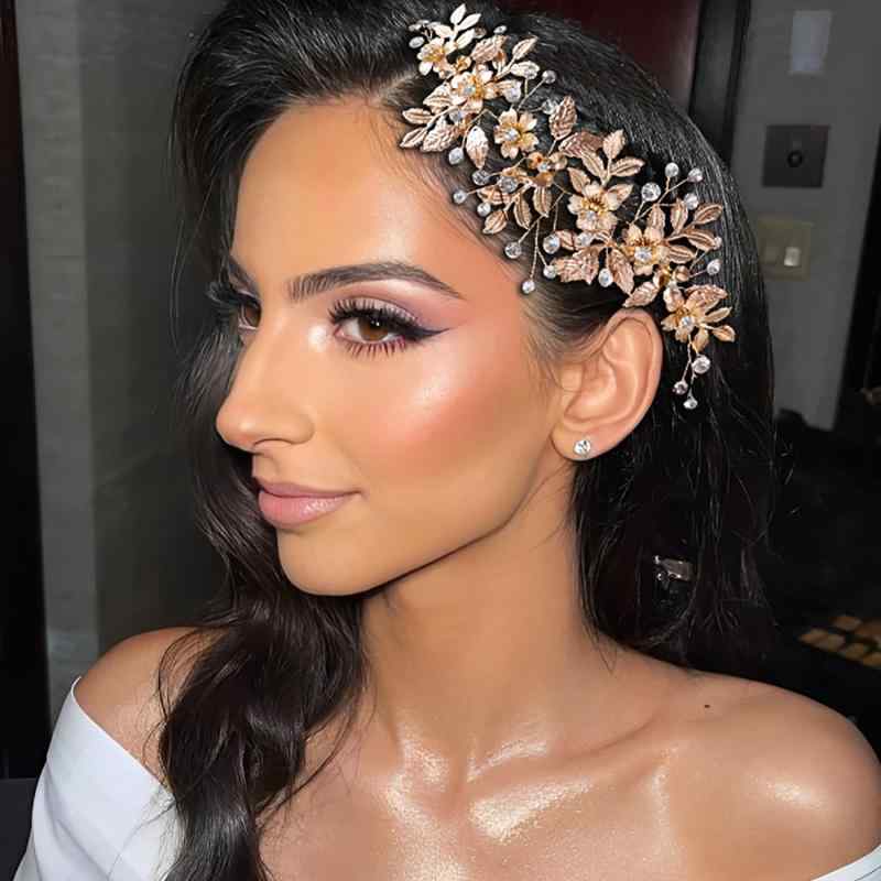 ・カテゴリ: ヘアアクセサリー、ヘアコーム・スタイル: レディース・素材: ラインストーン・: フラワー・製法: ハンドメイド・カラー: ゴールド