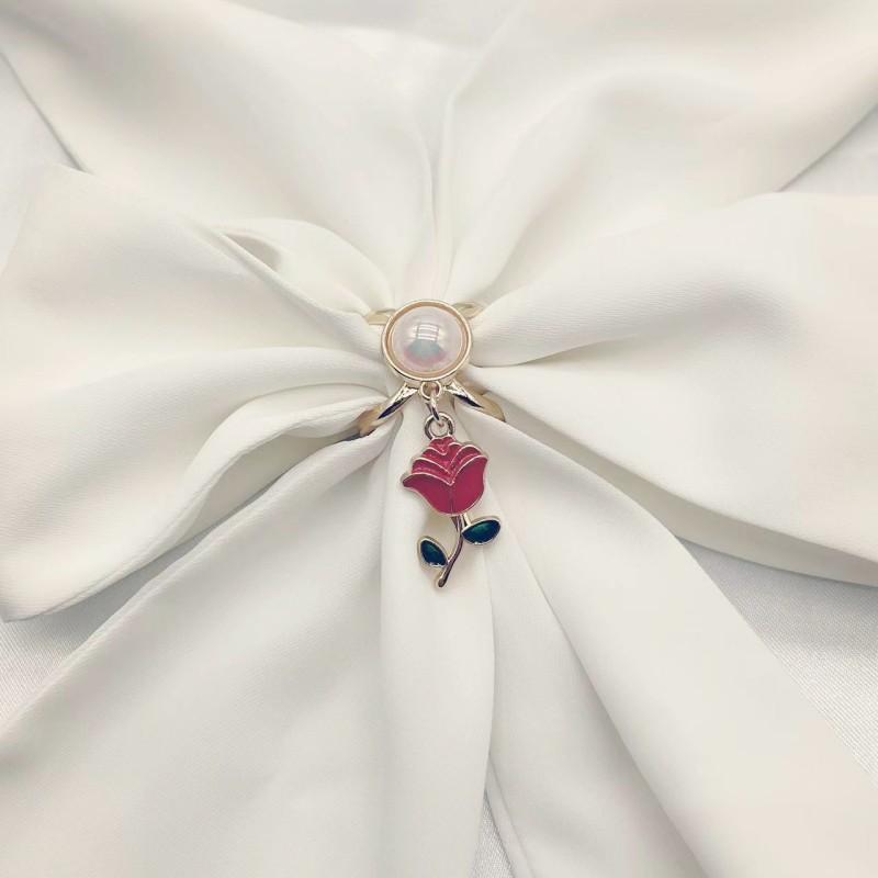 ・カテゴリ: スカーフリング・素材: 金属
