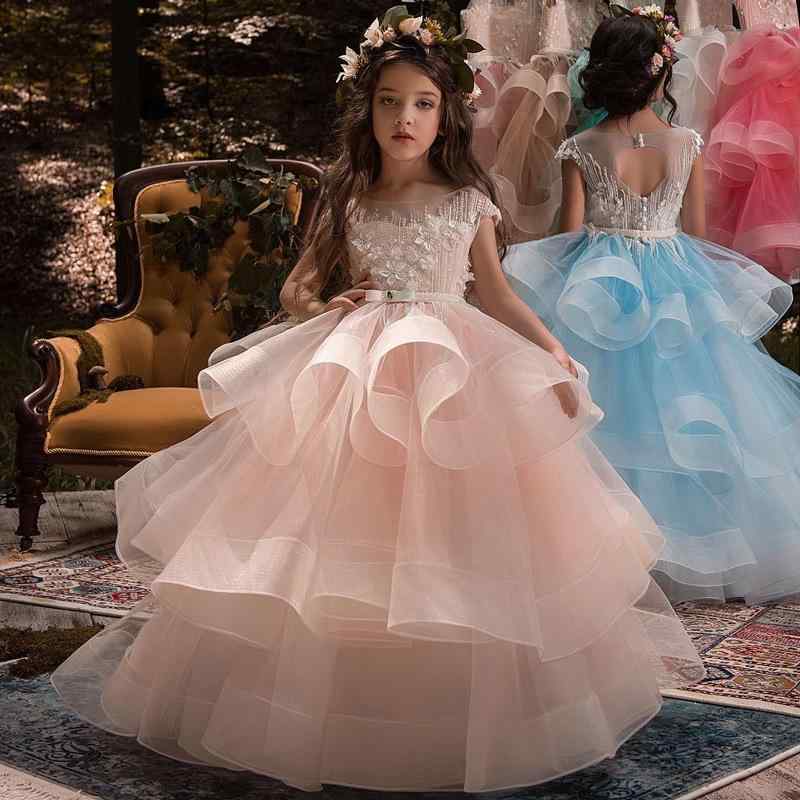 ・カテゴリ: 子供用ワンピース・スタイル: プリンセス風、欧米風・主な素材: ポリエステル 85%・裏地素材: 綿 25%・加工: プリーツ加工・要素: レース・対象性別: 女の子・対象年齢: 8歳以上、身長140cm以上・カラー展開: グ...