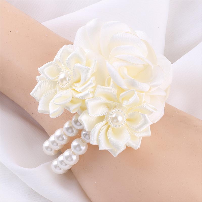 ・素材: サテンリボン・加工: ハンドメイド・使用シーン: ウェディング、結婚式、パーティー・スタイル: 欧米風・カラー: クリーム・モチーフ: バラ・サイズ: 6cm×5cm