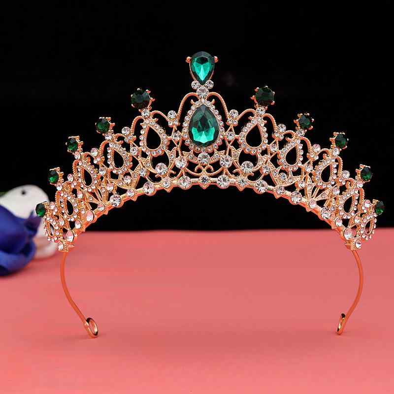 ・カテゴリー: ヘアアクセサリー・素材: 合金・純度: プラチナ・スタイル: セレブ風・対象: レディース・: クラウン・加工: メッキ・装飾: クリスタル・カラー展開: ゴールド、シルバー、アンティークゴールド