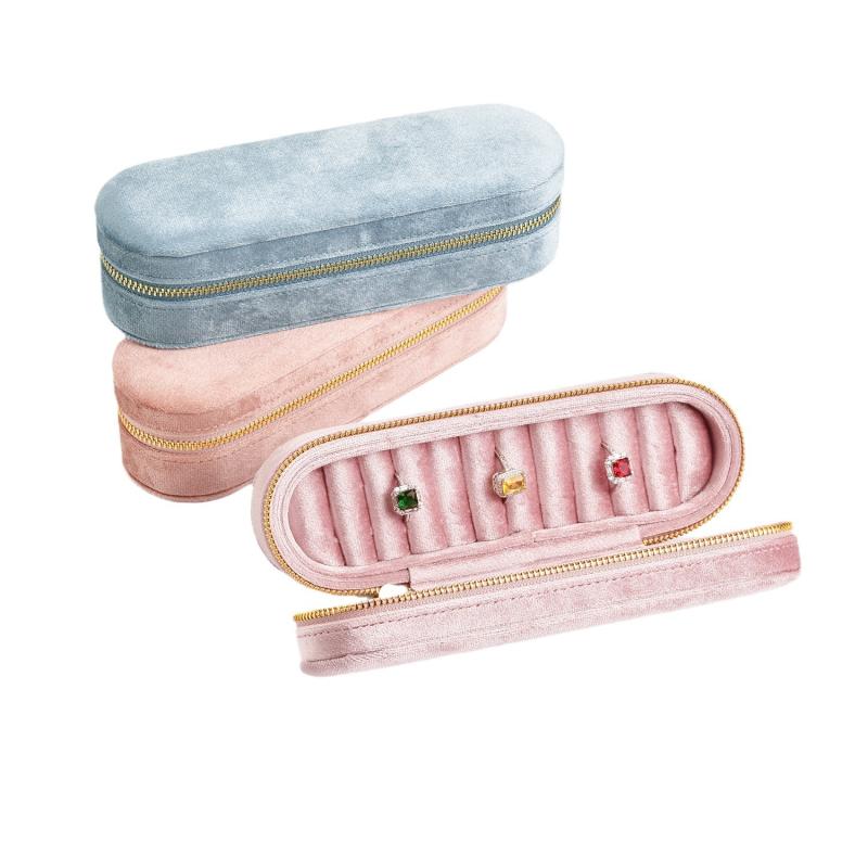 ・主な素材: ベルベット・用途: 耳飾り・指輪用収納ボックス・サイズ誤差: 約0.1cm・タイプ: 楕円長方形リング用ジッパーポーチ