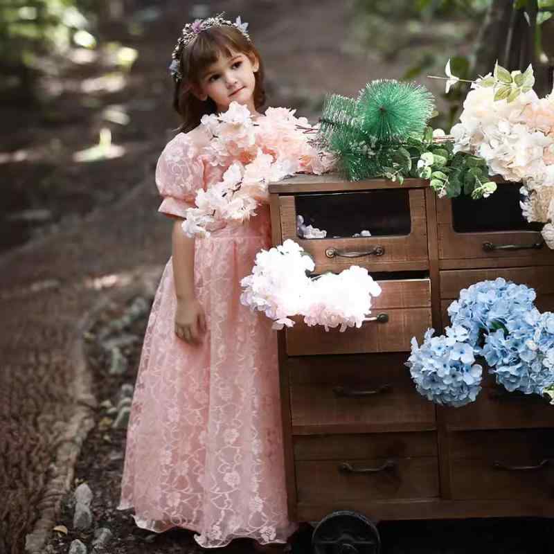 ・カテゴリ: 子供用礼服・対象年齢: 8歳以上・性別: 女の子・スタイル: プリンセス・生地加工: ・主な素材: ポリエステル・カラー展開: ホワイト、スカイブルー、シュリンプピンク、ワインレッド・対象身長: 110cm、120cm、130...