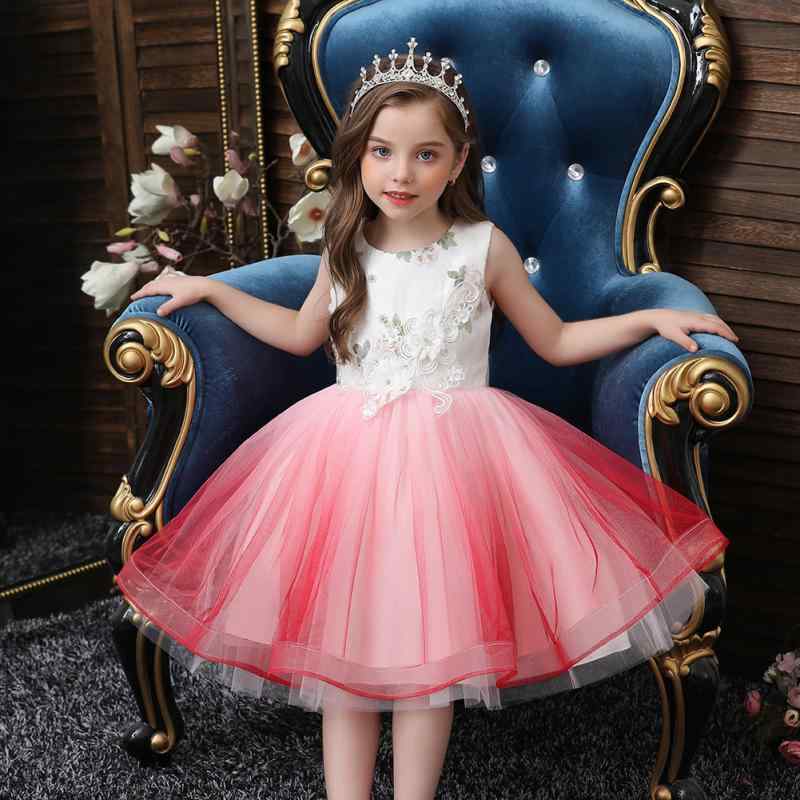 ・カテゴリ: 子供用ドレス・タイプ: イブニングドレス・性別: 女の子用・対象年齢: 3〜8歳・主な素材: ポリエステル 80%・裏地素材: 綿 20%・カラー展開: ピンク、レッド、ロイヤルブルー、スカイブルー・サイズ展開: 100cm、...