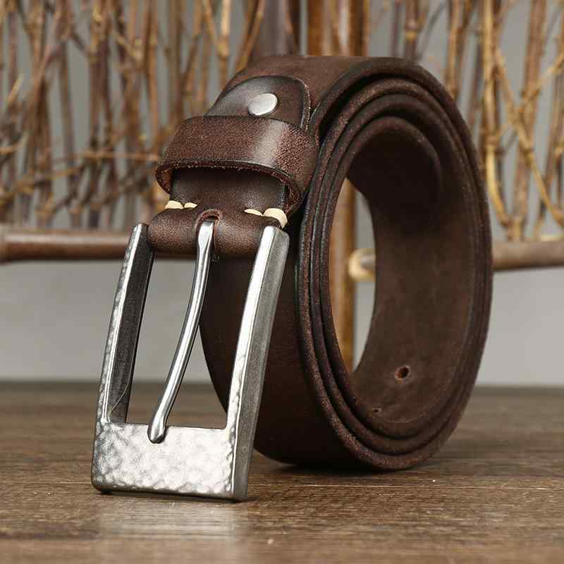 ・素材: 牛革（レザー）・バックル素材: スチール・留め具形状: ピンバックル・カラー展開: ブラック、コーヒー、カーキ、レッドブラウン・ベルト幅: 約3.8cm・厚み: 約5mm・サイズ展開: 100cm、105cm、110cm、115c...