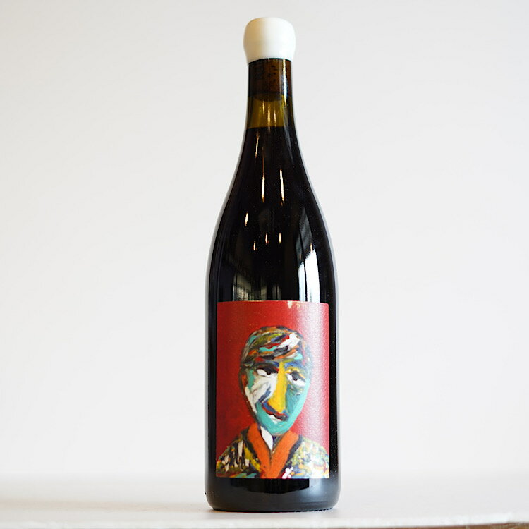 newitem2022010_03ナボッソは、スロバキア人のアンドレイとドイツ人のナディア(妻)の2人でスロバキアに立ち上げた小さなワイナリー。アンドレは、10年間レ ストランのオーナーを経験した後、ワイン造りの道に転身。ナチュラルワイン造...