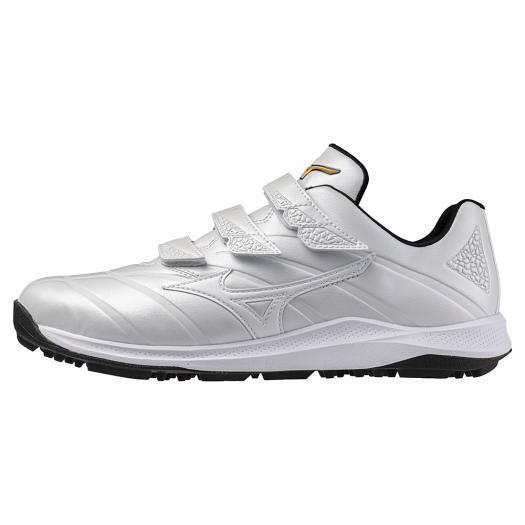 強豪校に大人気のトレシュー！大特価セール！最安値に挑戦！グリップ力と快適性を追求。本格派の野球専用設計ミズノプロトレシュー！ 【MIZUNO】ミズノ【ミズノプロ】トレーニングシューズ クッションレボプロ トレーナー ホワイト×ホワイト ユニ...