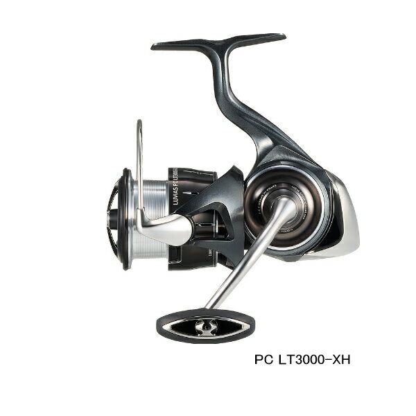 ◆PC LT3000-XHPC＝パワーカスタムの3000番。LT3000-Hに比べ、一回り大きいボディに、3000番サイズのローターとスプールを組み合わせることで、高い巻きトルクを実現した。ハンドル一巻き93cmのエクストラハイギアモデルで...