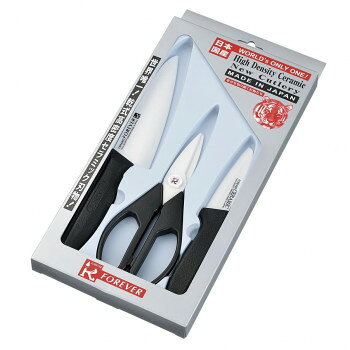 包丁とフルーツナイフの2本と、多種多様に使用可能なハサミの3点セットです。サイズ：刃渡り:(包丁)140mm、(フルーツナイフ)90mm、個装サイズ：34.5×16.5×2.0cm重量：個装重量：325g素材・材質：包丁/刃:ジルコニアセラ...