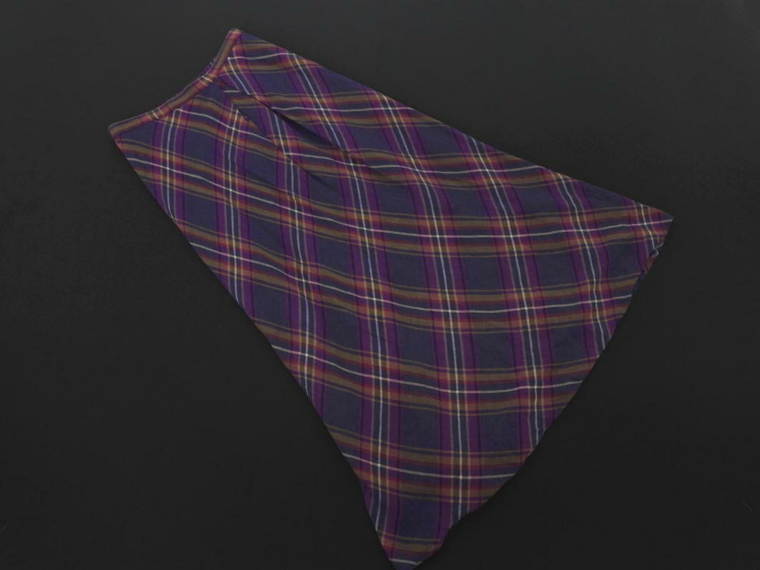 ネコポスOK 23区 リネン混 チェック ロング スカート size32/紺 ■◇ ☆ fhb9 レディース 裏地：あり　ファスナー：左サイド　商品に目立つヨゴレなど無く、USEDとして良い状態です。 表記サイズ：32 実寸サイズ： 腰幅3...