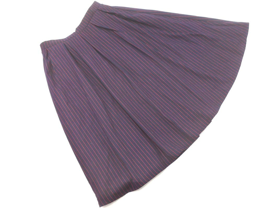 URBAN RESEARCH アーバンリサーチ ストライプ スカート sizeOne/紺 ◇■ ☆ flc2 レディース 裏地：あり　ウエスト：ゴム　商品に目立つヨゴレなど無く、USEDとして良い状態です。 表記サイズ：One 実寸サイズ：...