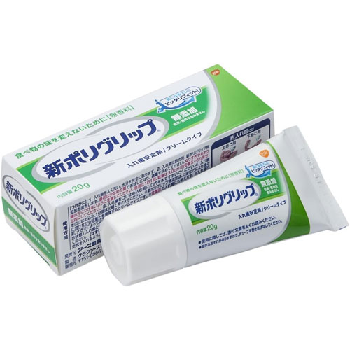 商品特徴 ■噛んでもずれにくいクリームタイプの無添加。 ■クリーム状でチューブから出しやすく、入れ歯全体にまんべんなく広がり、装着が簡単です。 ■クリームの出し口が薄く、幅広になっているので、適量を塗ることができます。 ■入れ歯と歯ぐきの隙...