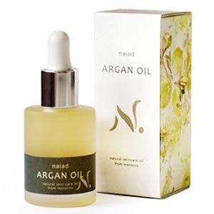 【商品詳細】 ●肌をふっくらとさせみずみずしさを与えます。 ●さらさらした触感 ●フルーティな香り ●モロッコだけに育つアルガンの木の実から、ナイアード・モロッコのマラケシュ工房で自社搾油をした、ピュアなアルガンオイルです。さらさらした触感...