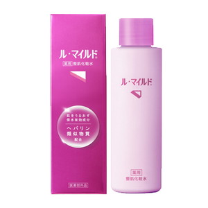 【商品詳細】 保水有効成分のヘパリン類似物質や、3つの植物エキスを配合し、肌キメを整える薬用整肌化粧水。スーッとさっぱりな使用感で肌トラブルを予防します。 ●薬用整肌化粧水 医薬部外品 薬用マイルド化粧水KEb ●効能 効果 肌あれ。あれ性...