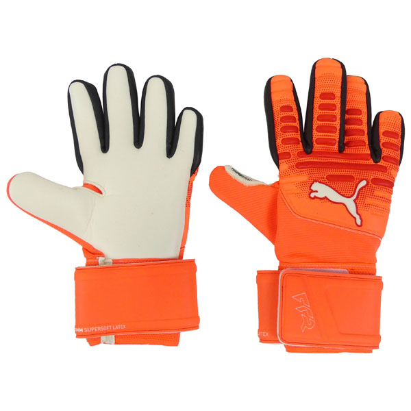 サッカー ゴールキーパーグローブ 子供用 大人用メーカー：プーマ PUMAカラー：【01】グローイングレッド素材：ポリエステル100%フットウェアとデザイン連動したネガティブカットゴールキーパーグローブ手のひらには3mmラテックス製パームを...