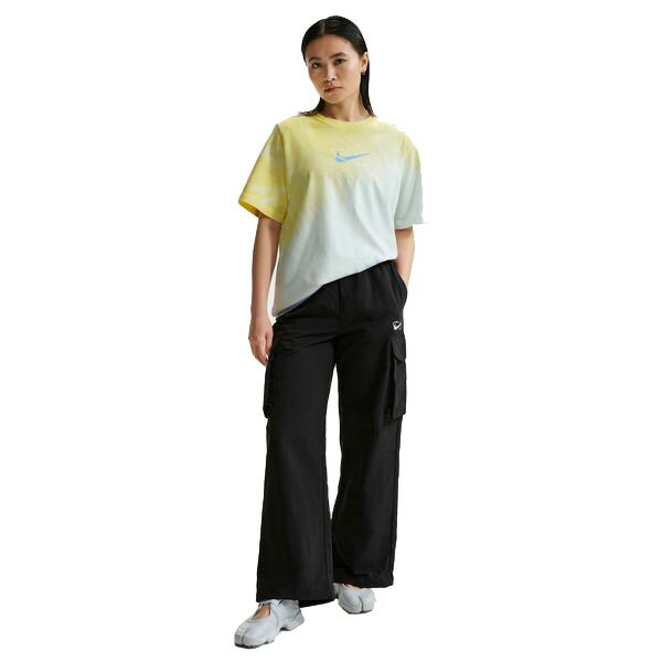 ウィメンズ NSW プール パーティ S/S Tシャツ ウィメンズ TシャツゆったりとしたこのTシャツで、コーデに鮮やかなアクセントをプラス。厚手のコットン素材を使用しており、しっかりとした上質な着心地です。【カラー】714：ライフライム【...
