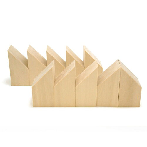 　 ブランド名 Cinqpoints 内容 ブロック16個 箱サイズ 15 x 15 x 8cm 素材 木 対象年齢 6歳〜 原産国 ポーランド 備考 輸入品のため、商品の仕様・内容物は予告なく変更される事があります。誰もが好...