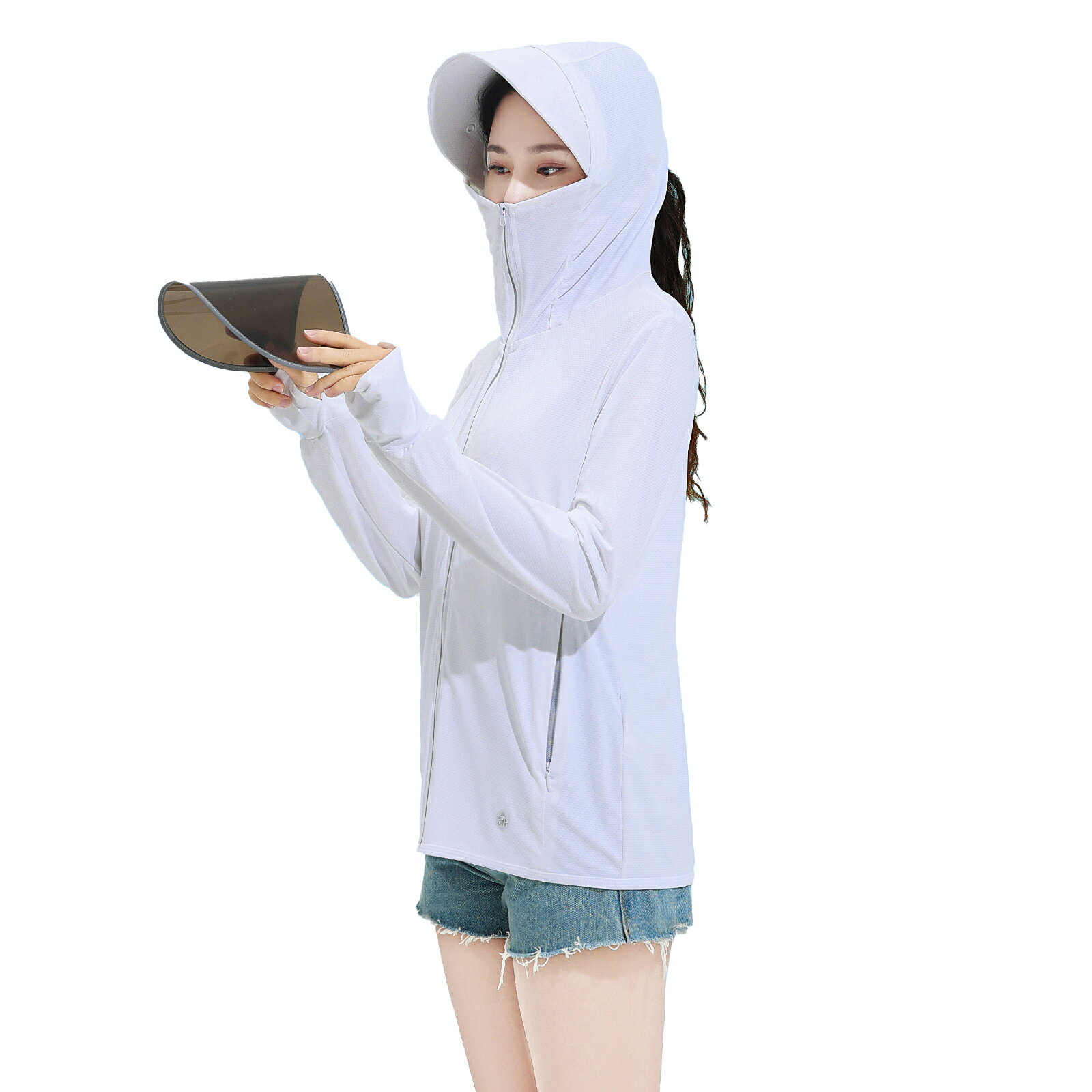 【■UV カット 99%＆6WAY 多機能】 最高ランク UPF50 + で紫外線を 99% カット。 帽子・コート・パラソル・マスク・腕カバー・日焼け止めクリームの 6 役を 1 枚で。 【■細部性能重視＆360° 日焼け防止】 脱着可能...