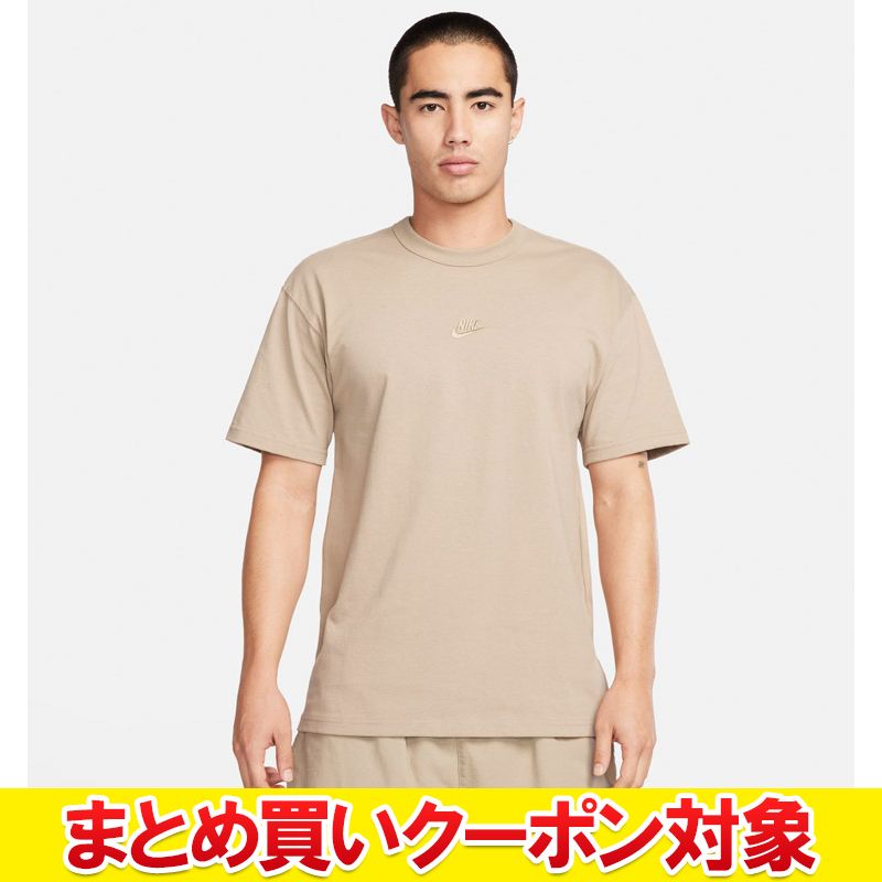 ゆったりとしたフィット感の厚手のコットン素材。ナイキ スポーツウェア プレミアム エッセンシャル Tシャツは、ゆったりとしたフィット感で、気楽で快適なスタイルを演出。 厚手のオーガニックコットン素材が、しっかりとした柔らかい肌触りを提供しま...
