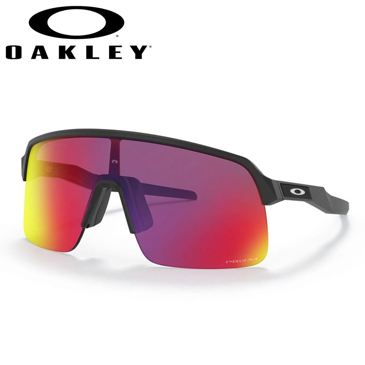 Oakley Sutro Lite OO9463A-0139Sutro（スートロ）ファミリーの人気のデザインに、視界がさらに広くなったセミリムレスタイプが加わりました。アーバンサイクリストの日常をイメージし、深く巻き込むようなシールドが、主...