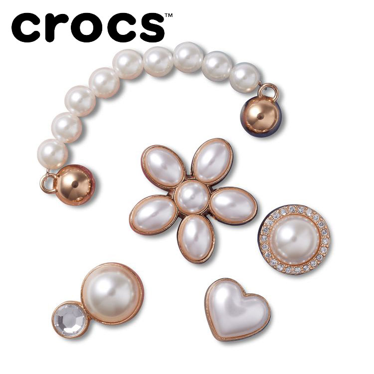 クロックスのシューズやギアを楽しくカスタマイズする、専用のアクセサリー。豊富な種類のジビッツ チャームで、あなたも「my crocs」してみませんか。