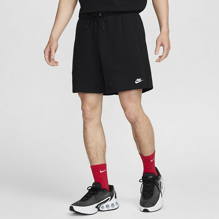 Nike Clubの軽量なフレンチ テリー フロー ショートパンツで、スタイリッシュかつ快適に一日を過ごそう。 ヒップと太もも部分がゆったりとしたデザイン。日差しの下で過ごす日のTシャツとのコーディネートに最適です。本体素材:綿80% ポリ...