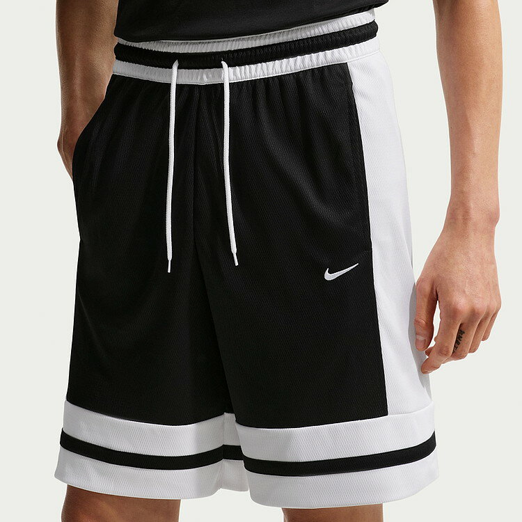 Nike Dri-FITテクノロジーが、肌から汗を逃がしてすばやく蒸発させ、さらりと快適な状態をキープ。本体:ポリエステル 100%【メーカー取り寄せ商品】 こちらの商品はメーカー手配の為、完売の場合もございます。在庫の有無・納期のご連絡は...