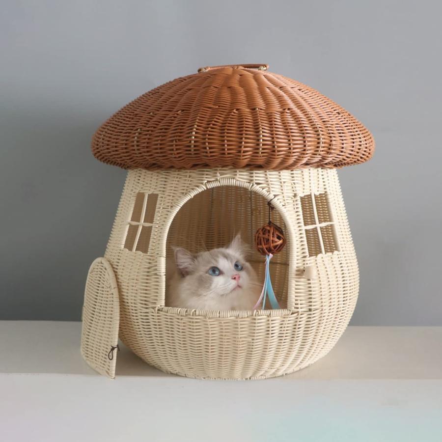 【材質-猫 ベッド】: この猫　ちぐらは天然素材籐で作られて　丈夫で軽い！職人が手編みで丁寧に製作。通気性抜群。割れたりほつれたりもないので安心です。【狭い空間が大好きな猫ちゃんにぴったり-猫ハウス】: 屋根付きのハウス型ベッドで、日中でも...
