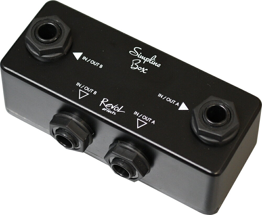 RevoL effects Simpline Box EJB-01は、インプットとアウトプットを一か所に集約するためのジャンクションボックスです。このジャンクションボックスは電源を必要としない、パッシブタイプです。エフェクターボードの隅に設...