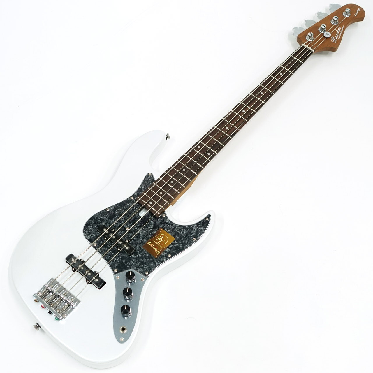 Headway、Seventy Sevenにて評価をいただいているJapan Tune-up series（通称『JTシリーズ』）が、ついにBacchusでも始動。 アジア工場で組み上げたギターを国内工房にて職人達が文字通り"チュ...