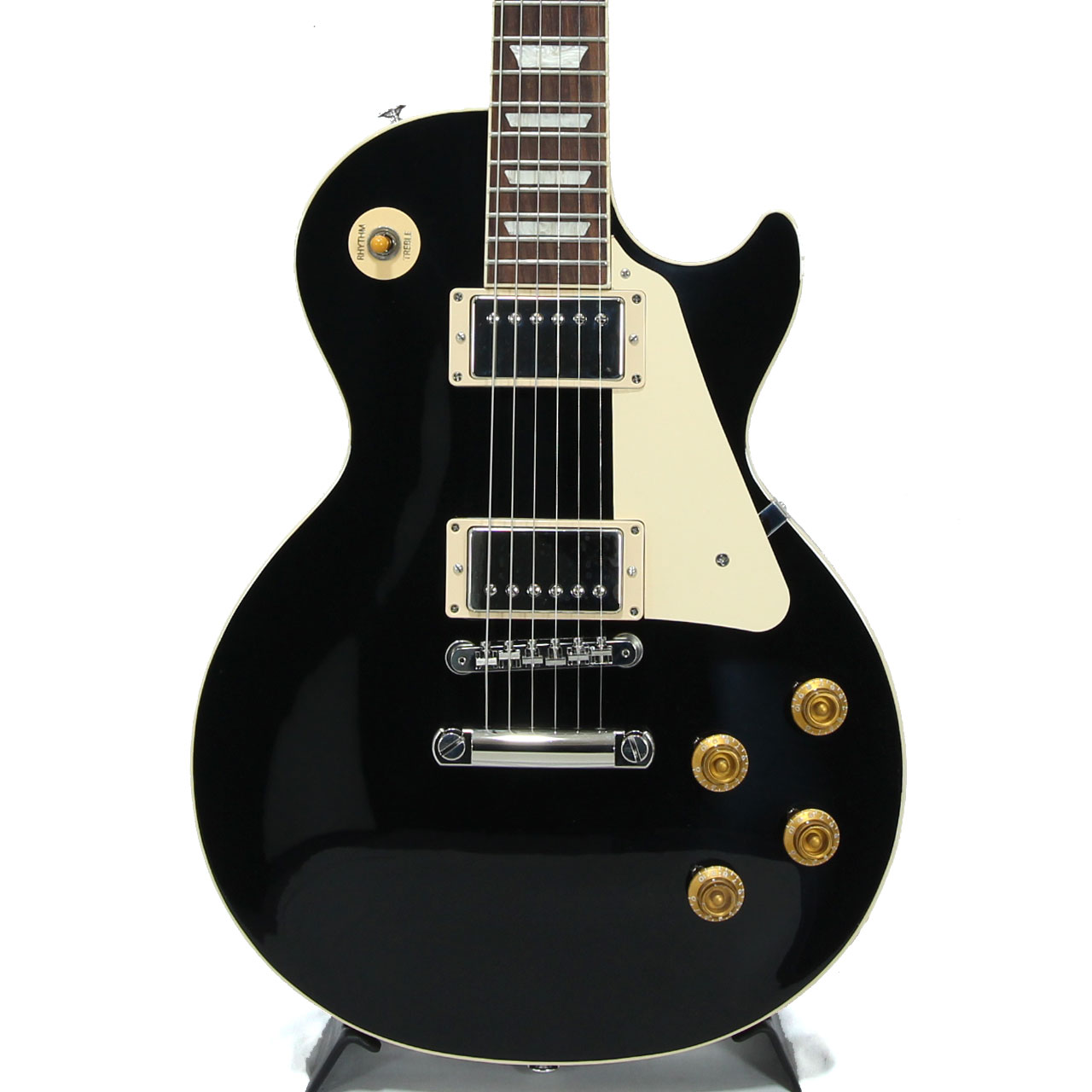 往年のクラシックデザインを踏襲したLes Paul Standard！ ノンウエイトリリーフの完全ソリッドボディのマホガニーボディにメイプルトップ、マホガニーネックにローズウッド指板。Vintage 50sの丸みのあるグリップは握り込んで演...