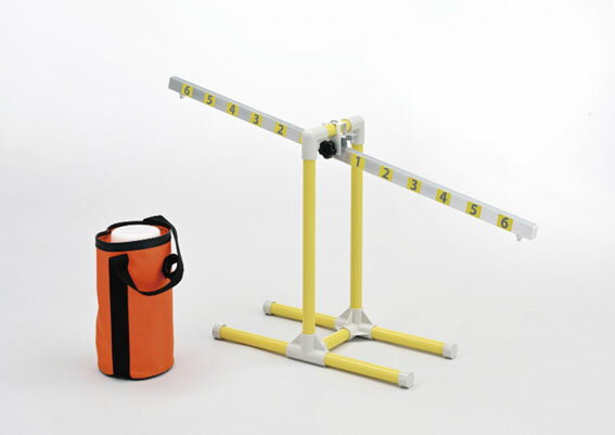 仕様 てこ棒: アルミ製、長さ995mm、目盛付き おもり: おもり用ポリ容器3L 1個（水を入れると約3kg、砂を入れると約5kgのおもりにできます） おもり用袋: φ160×300mm、すべり止め付き てこ棒支持台: 鉄製(樹脂コーティ...