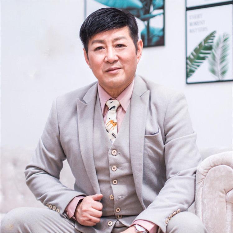 【品名】：メンズウィッグ【カラー 】：全1色【ネットサイズ】：16×18CM【素材】：人毛100％【産地】：中国Sanwafashionの人気検索ワード：ウィッグ ロング ショート　フルウィッグ 部分ウィッグ　つけ毛　グラデーション ウイッ...