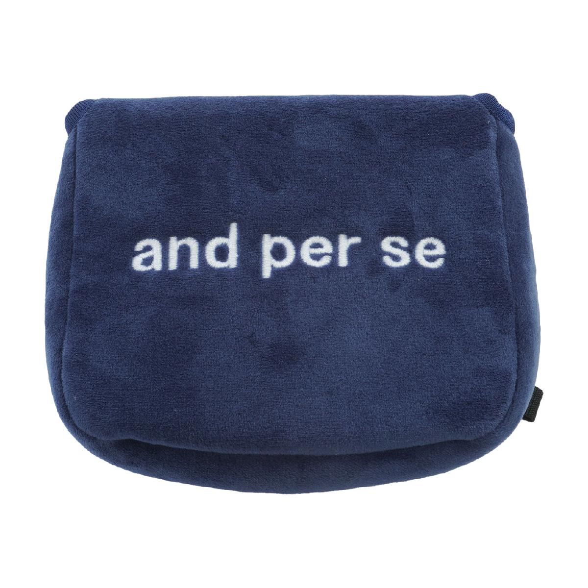 パターカバーアンパスィ / and per se商品の特徴スタイリッシュなデザインのマレット型パターカバーです。表素材には耐久性の強いポリエステル生地を使用。内側には微起毛でクッション性のある生地を使用しクラブヘッドを守ります。鮮やかなカラ...