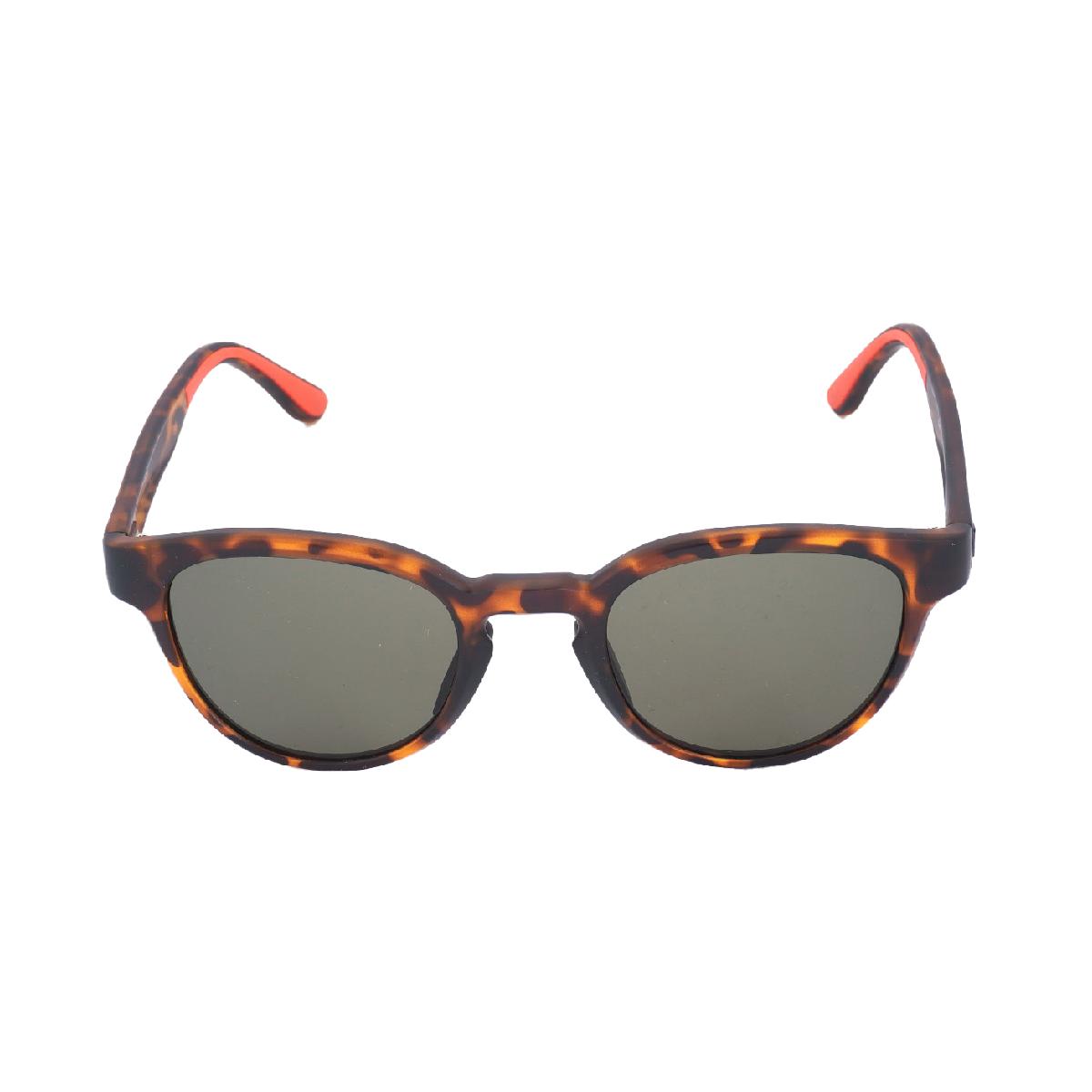 ELIOT サングラスタイマー / TYMER商品の特徴近年人気のクラシカルなボストンシェイプにより洗練された柔和な印象に仕上げられています。絶妙なサイズ感により性別やスタイルを問わないモデルです。素材レンズ：CR39／フレーム：TR90、...