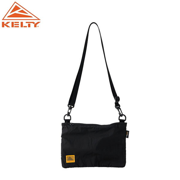 3259271926AIRY FLAT POUCH SBlack軽量で撥水性に優れたコーデュラ30デニールを生地に使用太「KELTY AIRY LINE」。ネームは80年代の復刻デザイン。旅行にも、普段使いにもKELTYの超優秀サコッシュ風...