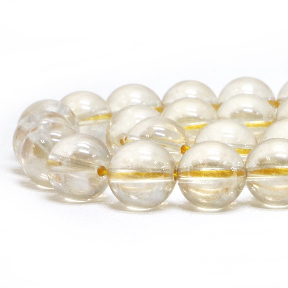 【ビーズサイズ】12mm 【形】丸玉 【連の長さ】約38〜40cm ※ビーズサイズは0.5mm前後の誤差がある場合がございます 【商品説明】 オーラクリスタルは水晶に貴金属を蒸着して作られます 真空内において水晶を熱し、その後高温でイオン化...
