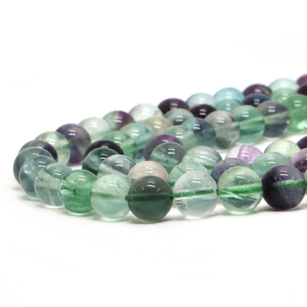 【ビーズサイズ】8mm 【形】丸玉 【連の長さ】約38〜40cm ※ビーズサイズは0.5mm前後の誤差がある場合がございます 【商品説明】 フローライトはカラーバリエーションも多くブルー、グリーン、パープル、などカラフルなグラデーションの色...