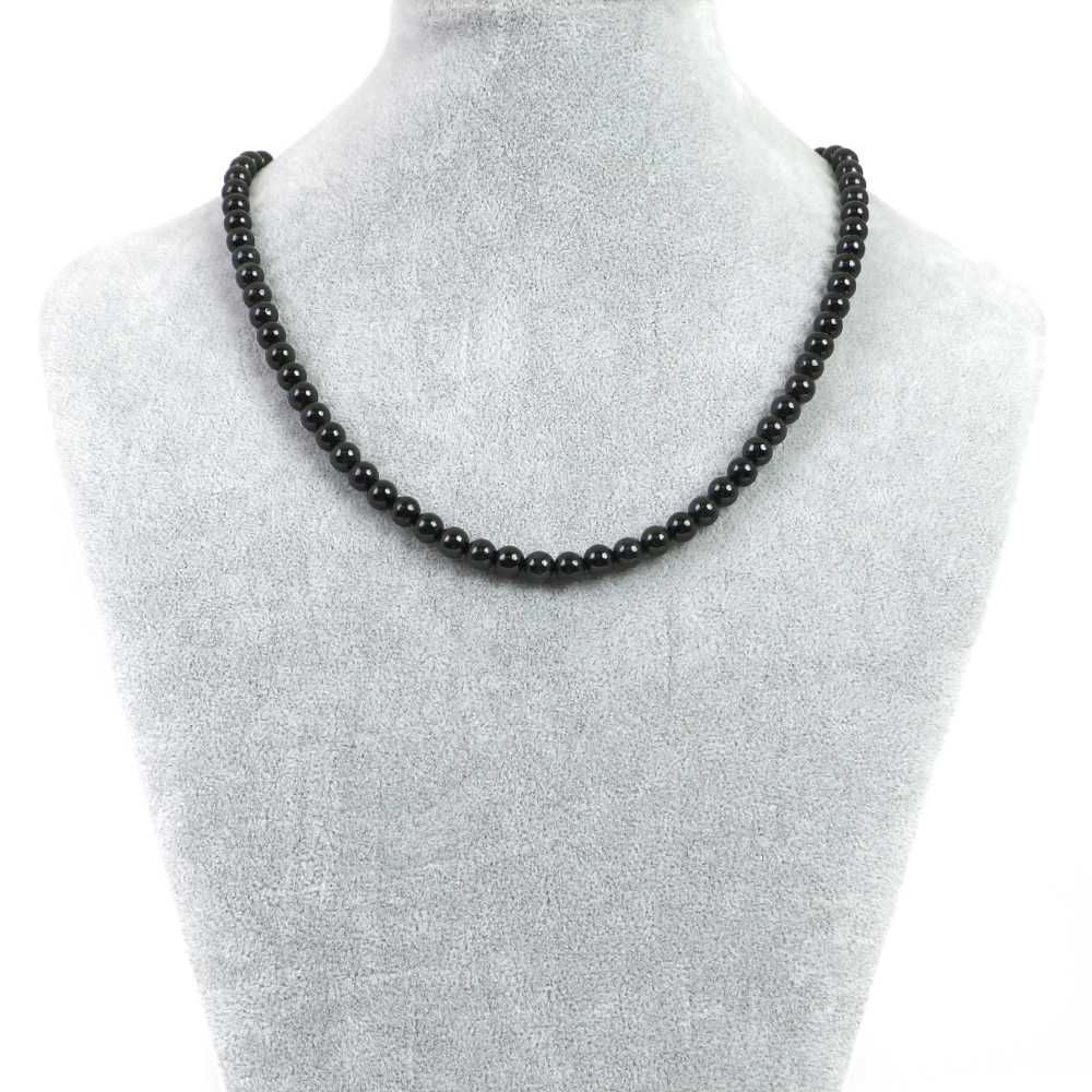 【ビーズサイズ】6mm 【形】丸玉 【全長】約45・50・55cm（ビーズ部分の長さ） ※ビーズサイズは0.5mm前後の誤差がある場合がございます 【マグネットサイズ】6mm ※ネックレスのサイズや磁気の強度のバランス、または在庫の都合など...