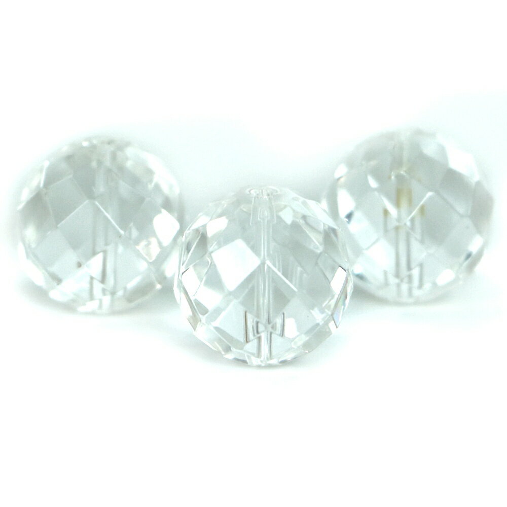 【ビーズサイズ】16mm 【形】カット ※ビーズサイズは0.5mm前後の誤差がある場合がございます 【商品説明】 水晶は和名は石英（Quartz、クォーツ）のグループで六角柱の透明度のある結晶のことをいいます 水晶の中には内包物、クラック、...