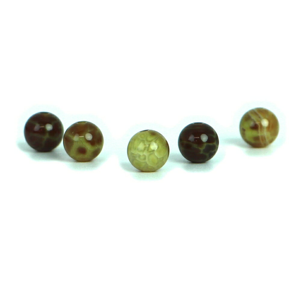 【ビーズサイズ】8mm 【形】丸玉 ※ビーズサイズは0.5mm前後の誤差がある場合がございます 【商品説明】 ドラゴンアゲートは瑪瑙（めのう）アゲートを人工的にクラック（ひび割れ）を入れてその隙間に染色した加工石となります 見た目が龍の鱗の...