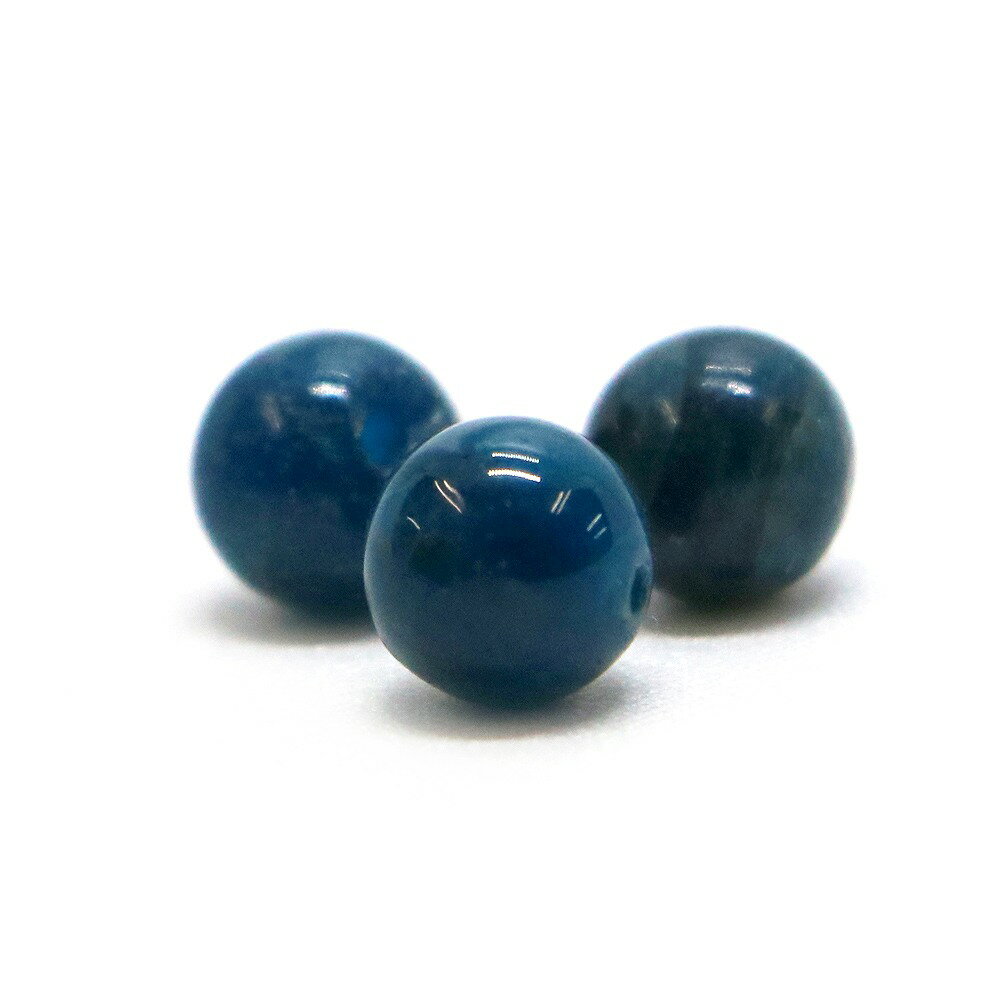 【ビーズサイズ】8mm 【形】丸玉 ※ビーズサイズは0.5mm前後の誤差がある場合がございます 【商品説明】 アパタイトは和名を燐灰石（りんかいせき）といい 産地としては主にブラジル、マダガスカル、タンザニアなどから産出されております 硬度...