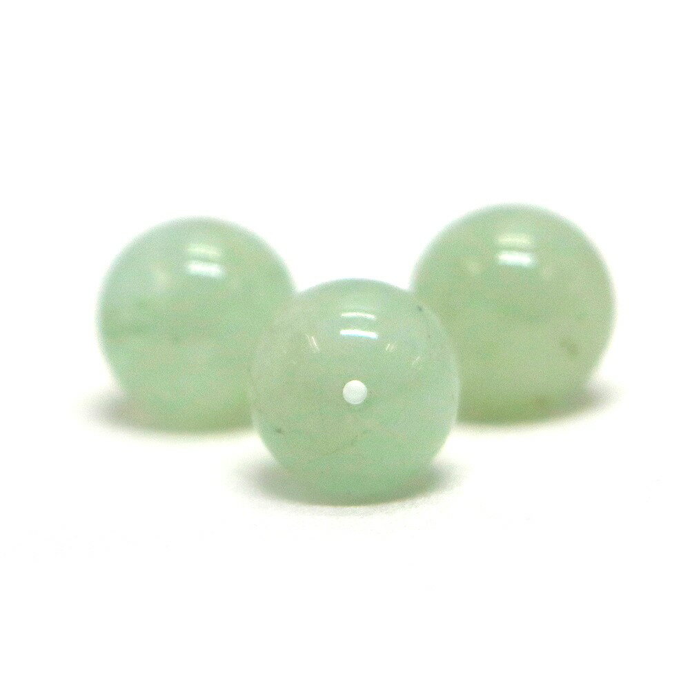 【ビーズサイズ】10mm 【形】丸玉 ※ビーズサイズは0.5mm前後の誤差がある場合がございます 【商品説明】 アクアマリンはエメラルドと同じベリル系の天然石でブルーやグリーンの色合いのものをアクアマリンといいます うっすら透明のモノからミ...