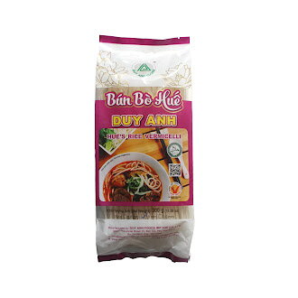 DUY ANH ブンボーフエ 300g, BUN BO HUE DUY ANH 300g ドゥイアン　 ブン・ボー・フエ　1.8 mm 300g　（米丸太麺）　/　DUY ANH ブンとは、お米の生地を押し出して作る断面が丸い麺。ブンボーフ...