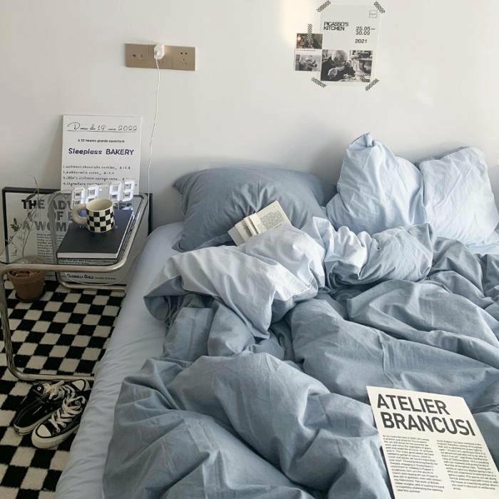 商品詳細 特徴 【生地】 きめ細やかな「ピーチスキン加工」なので、すごく柔らかくて肌触りがよいです。綿素材と比べてしわになりにくく、乾きが早いです。繰り返し洗濯しても丈夫です。 シアサッカーはたて糸と横糸の張り具合の差により、特別な外観とス...